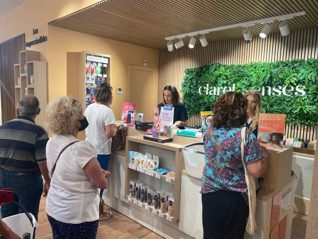 clarel estrena en calatayud un nuevo formato de tienda que pretende ...