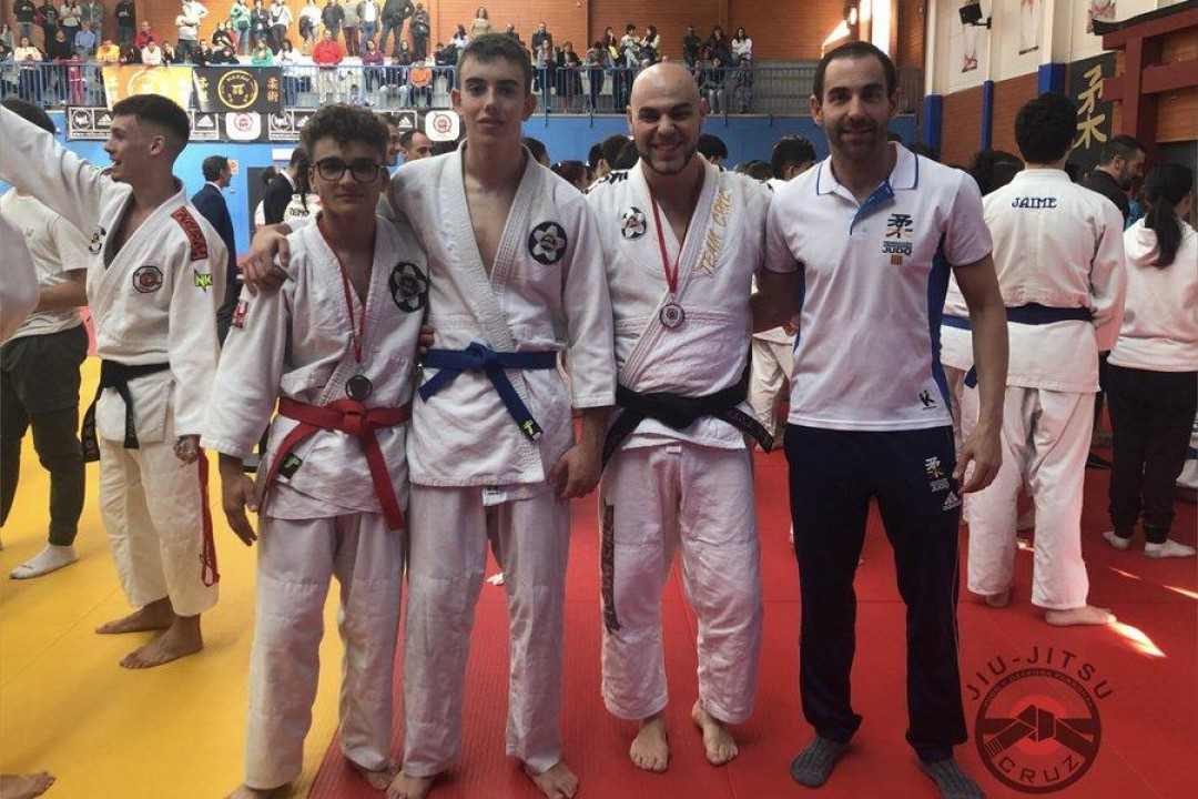 cuatro podiums en el open nacional de madrid para el jiu jitsu calatayud