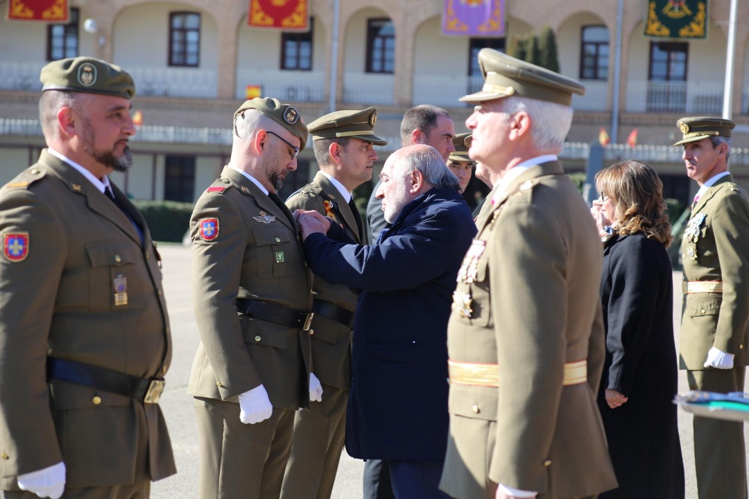 la academia de logística celebra el patrón de los especialistas de ...