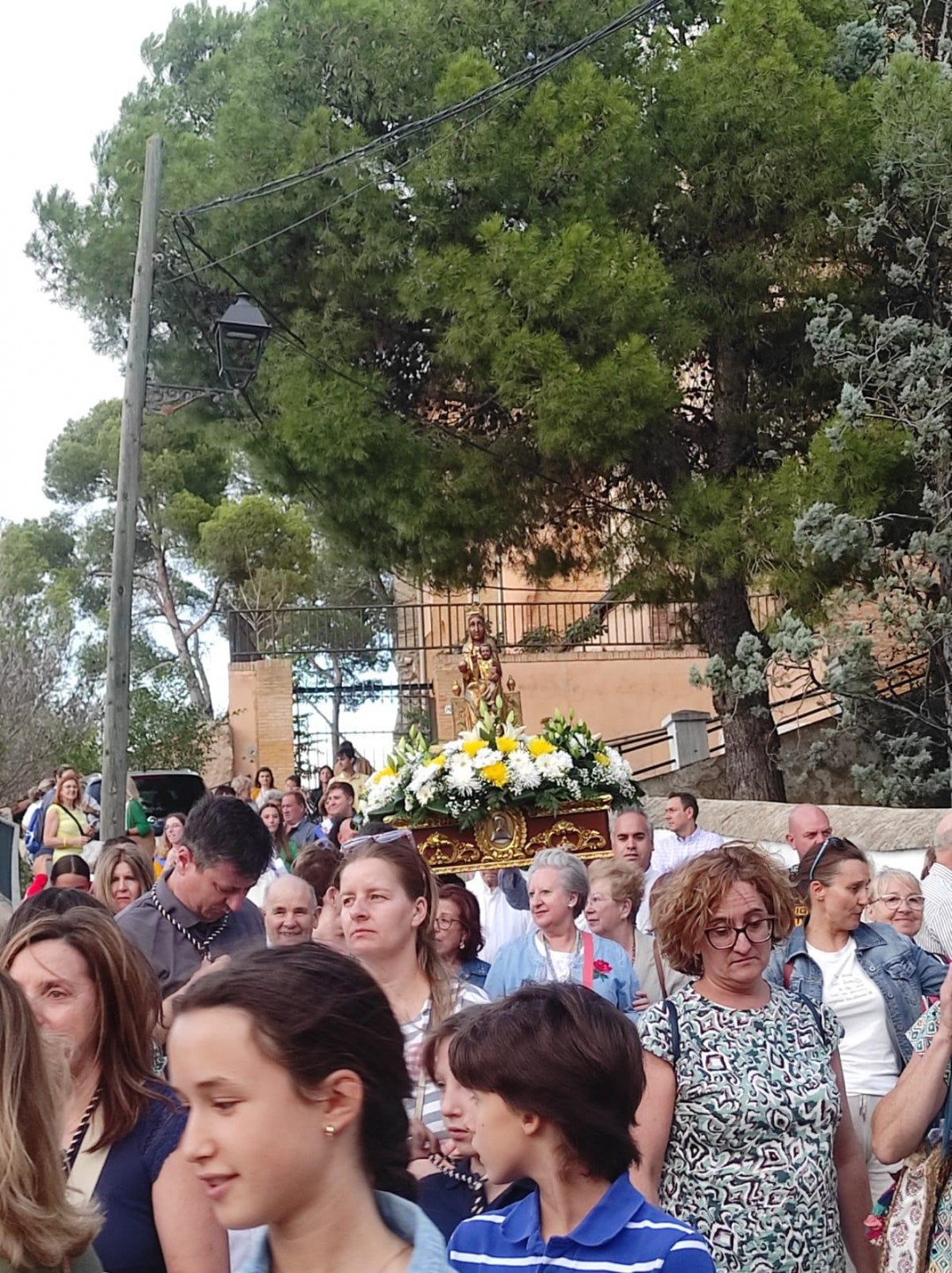 la virgen de la peña ya está en la colegiata de santa maría con motivo ...